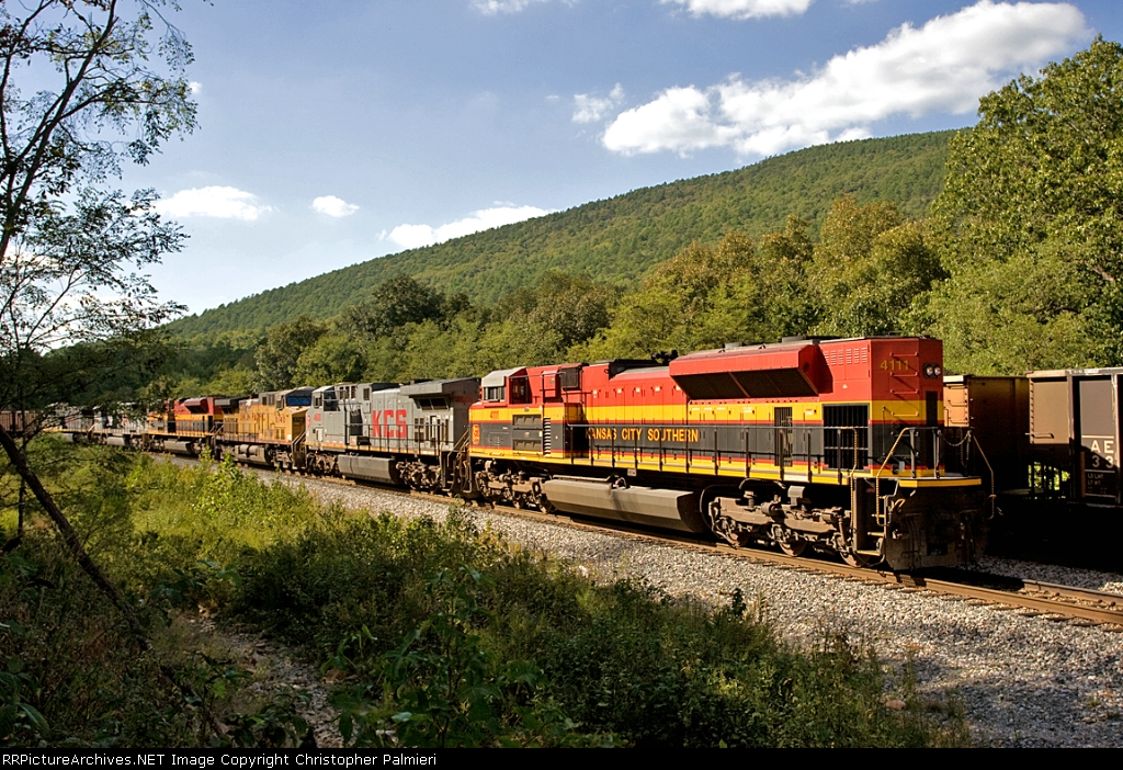 KCS 4111 on KCS E-SHKC-02